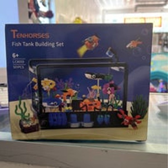Tenhorses | Toys | Tenhorses Fish Tank Building Block Set | Poshmark